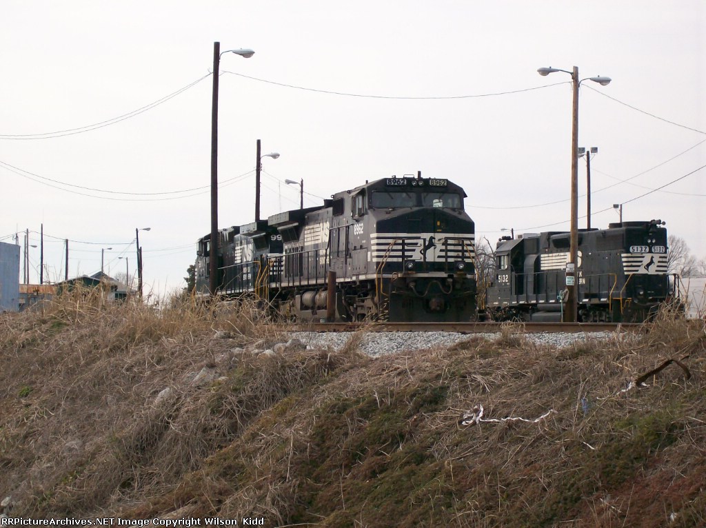 NS 8962